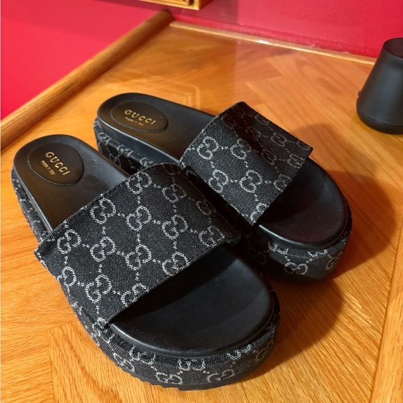 Gucci | Shoes | Gucci Black Slide Sandals For Women | Poshmark